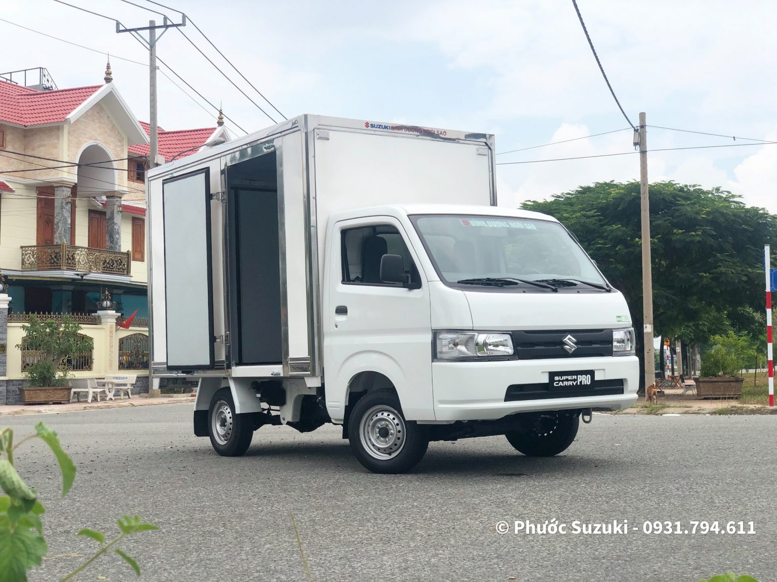 SUZUKI CARRY PRO THÙNG KÍN COMPOSITE - Ô tô Suzuki